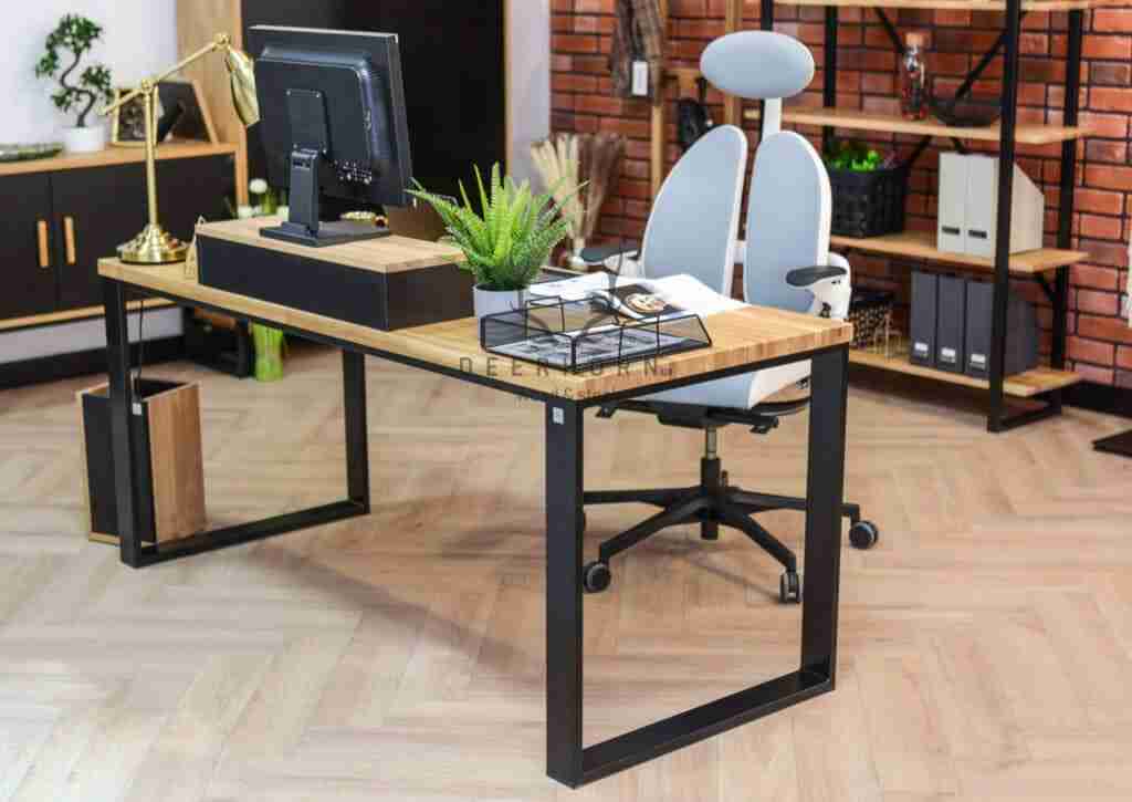 Biurko minimalistyczne loft industrialne z drewna i metalu
