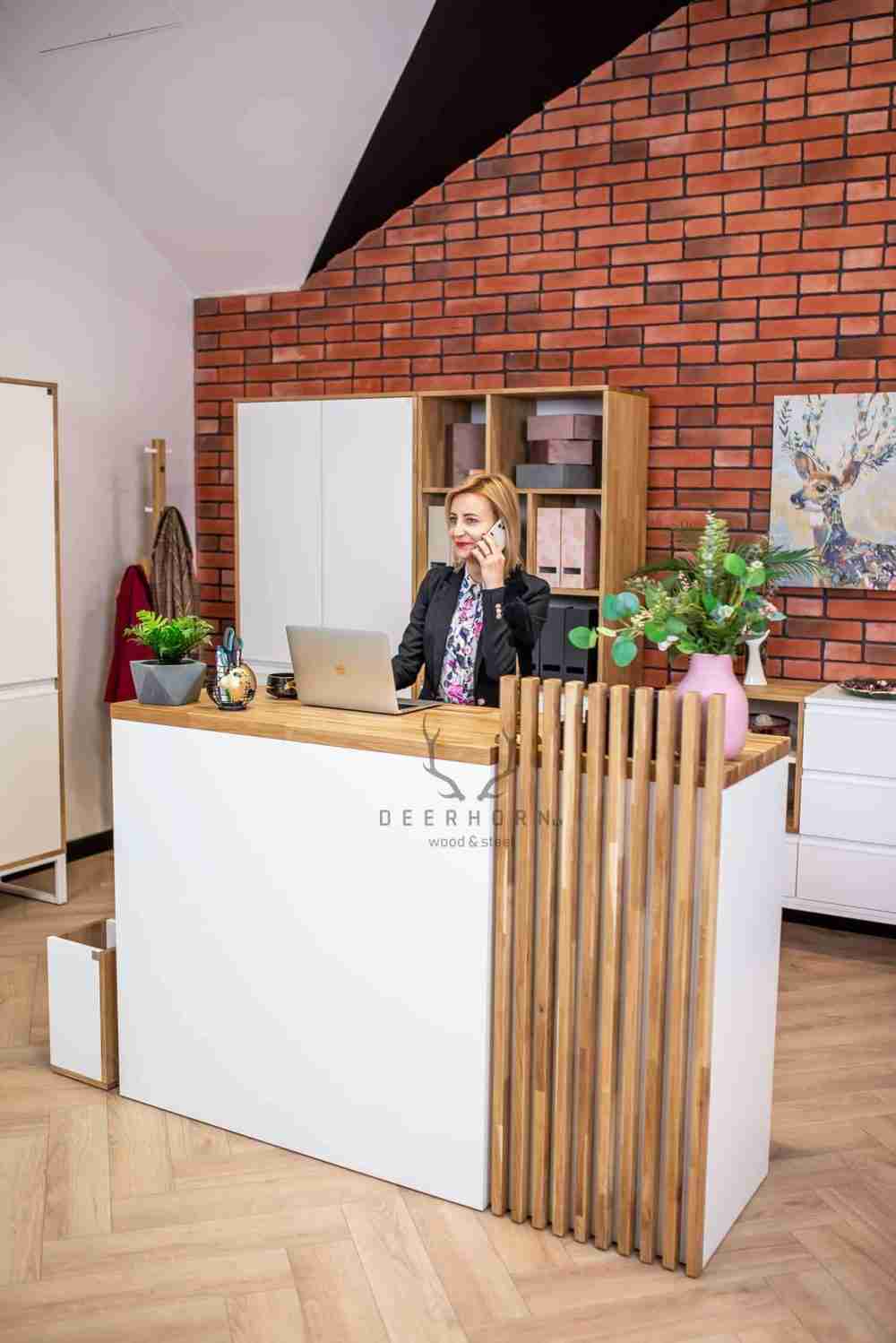 Lada recepcyjna z lamelami mała. Nowoczesna recepcja biała🤍